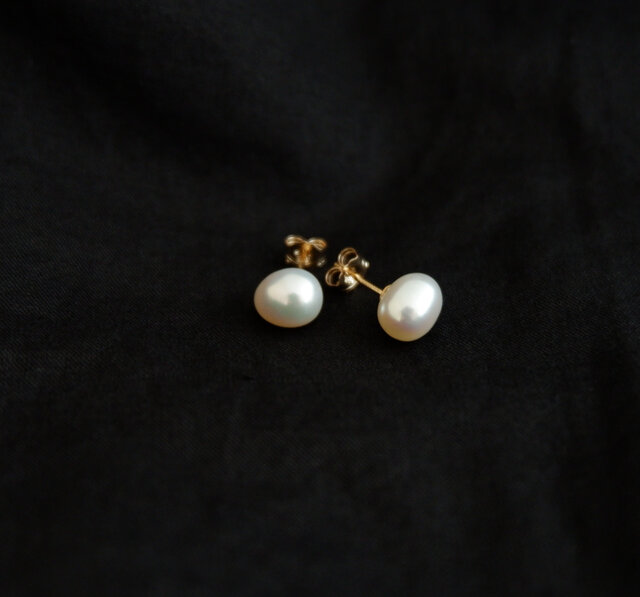 パールのピアス 14kgf | iichi 日々の暮らしを心地よくするハンドメイドやアンティークのマーケットプレイス
