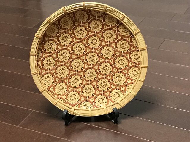 竹 ザル 果物入れ 小物入れ | iichi 日々の暮らしを心地よくするハンドメイドやアンティークのマーケットプレイス