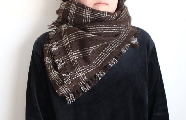 ヤクをぜひ一度 手織りストールj | iichi 日々の暮らしを心地よくするハンドメイドやアンティークのマーケットプレイス