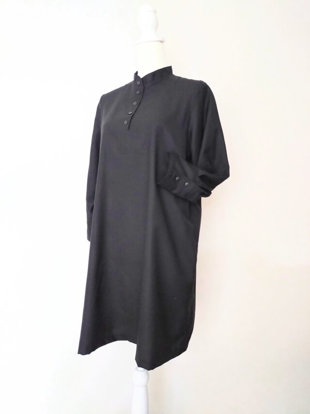 個性的、カッコいいチュニックワンピ。黒。BPO−200 | iichi 日々の暮らしを心地よくするハンドメイドやアンティークのマーケットプレイス