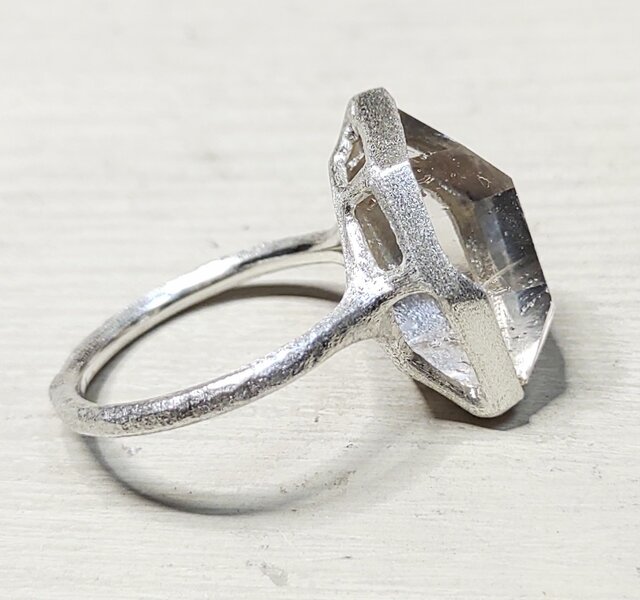 太古の水＊herkimer 925 ring | iichi 日々の暮らしを心地よくするハンドメイドやアンティークのマーケットプレイス