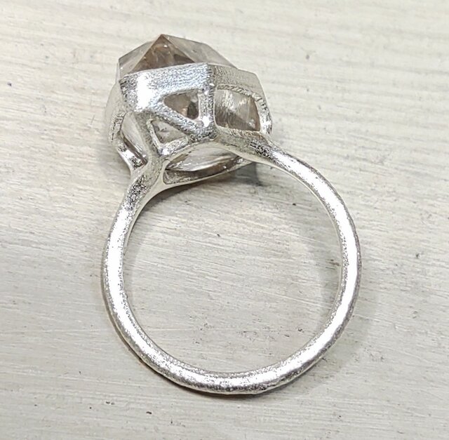 太古の水＊herkimer 925 ring | iichi 日々の暮らしを心地よくするハンドメイドやアンティークのマーケットプレイス