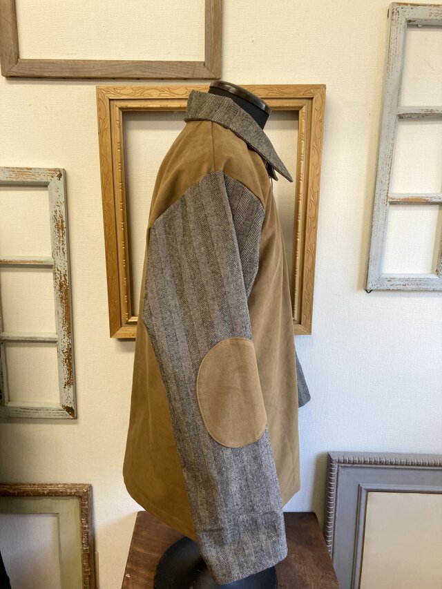 男女兼用 ️ストライプ柄ジップアップのジャケットコート キャメル（男女フリー メンズL、レディースLL） | iichi 日々の暮らしを心地よくするハンドメイドやアンティークのマーケットプレイス