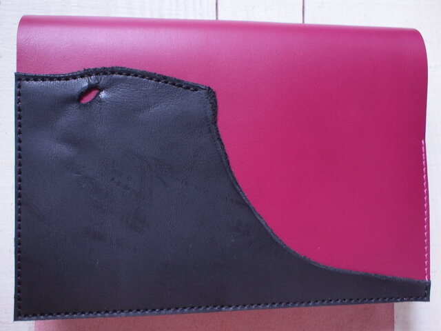 本革ボルドークレール A5ポケット付きテキスト・手帳カバー 厚くても任せて！ | iichi 日々の暮らしを心地よくするハンドメイドやアンティークのマーケットプレイス