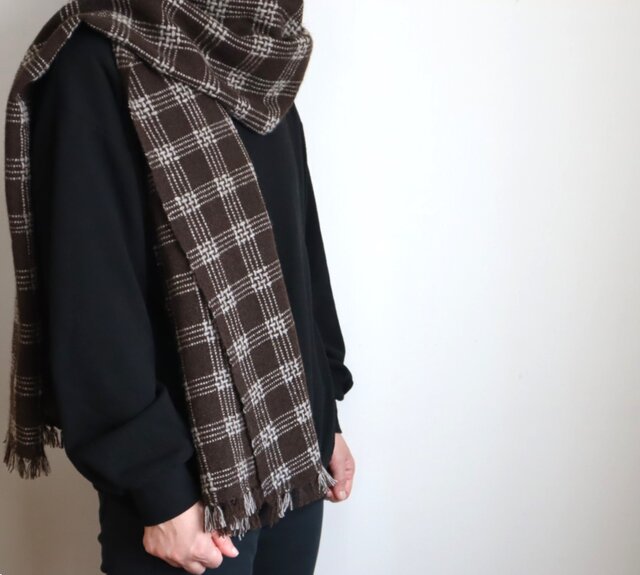 ヤクをぜひ一度 手織りストールk | iichi 日々の暮らしを心地よくするハンドメイドやアンティークのマーケットプレイス