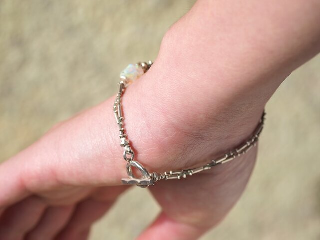 -Rough_opal- silver double bracelet | iichi 日々の暮らしを心地よくするハンドメイドやアンティークのマーケットプレイス