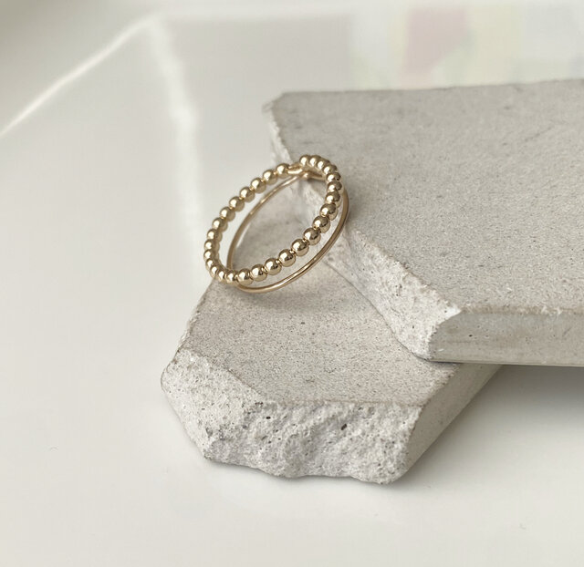 【6号〜14号】 petit ball ring 2連 指輪 | iichi 日々の暮らしを心地よくするハンドメイドやアンティークのマーケットプレイス