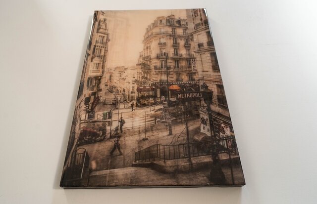 Paris | iichi 日々の暮らしを心地よくするハンドメイドやアンティークのマーケットプレイス