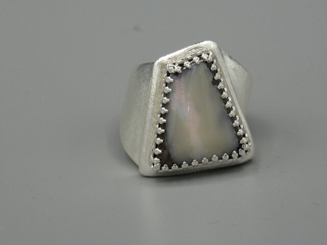 冬の雷鳴 | iichi 日々の暮らしを心地よくするハンドメイドやアンティークのマーケットプレイス