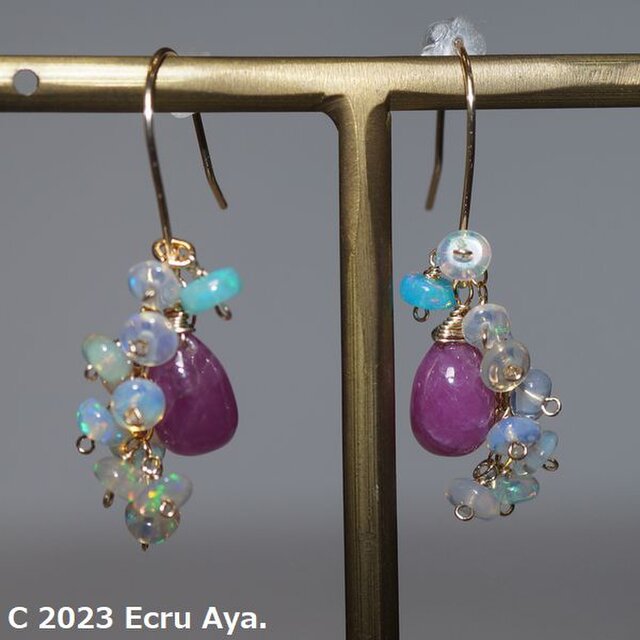 *NewYearHappyBag*ルビーの3wayピアスのセット | iichi 日々の暮らしを心地よくするハンドメイドやアンティークのマーケットプレイス