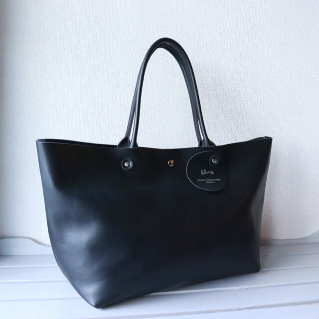 【期間限定】軽量 シンプル 肩掛け 天然革 男女兼用 ハンドメイド192 | iichi 日々の暮らしを心地よくするハンドメイドやアンティークのマーケットプレイス