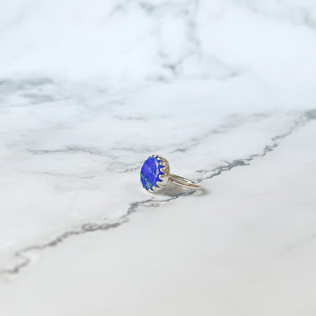 ラピスラズリカットラウンドリング RG22-184 | iichi 日々の暮らしを心地よくするハンドメイドやアンティークのマーケットプレイス