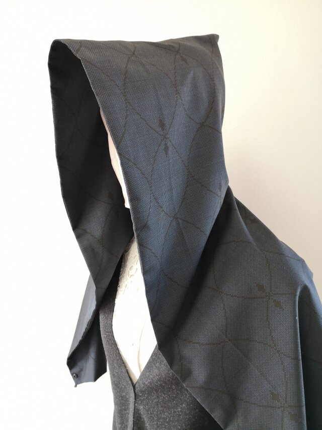 紬ストールフード（藍色立涌文様）03401 | iichi 日々の暮らしを心地よくするハンドメイドやアンティークのマーケットプレイス