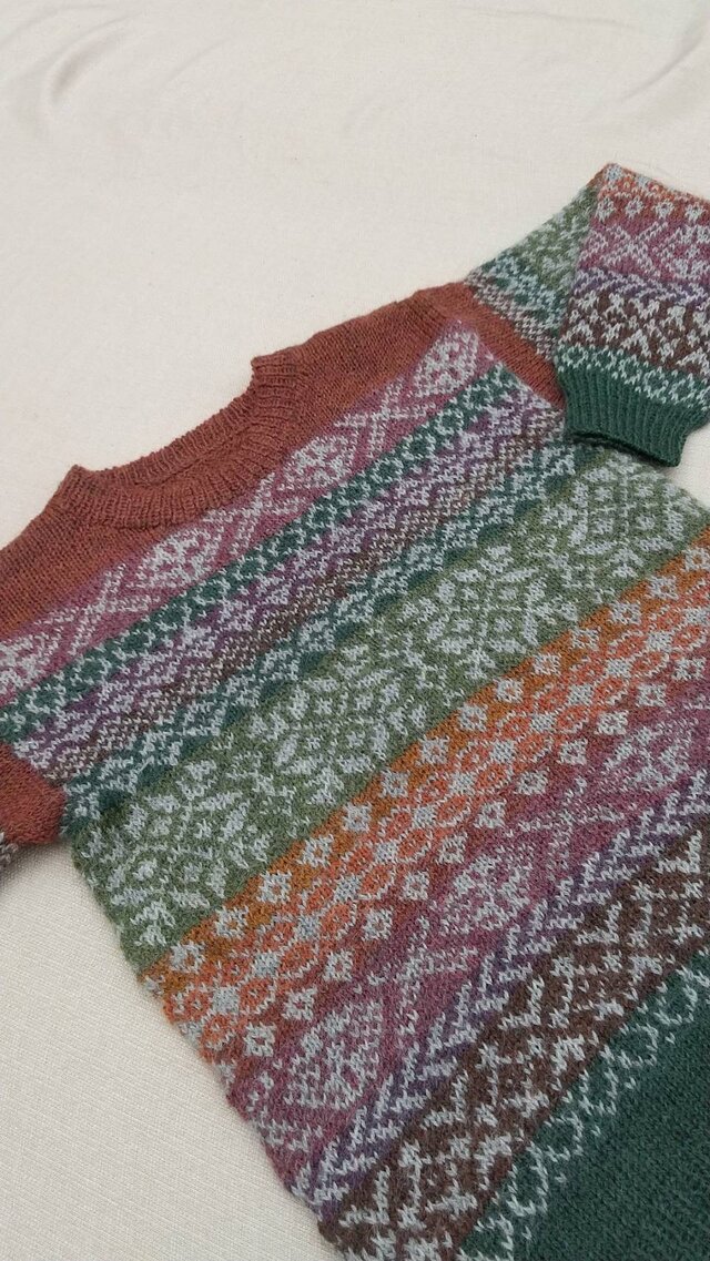 フェアアイルセーター10 | iichi 日々の暮らしを心地よくするハンドメイドやアンティークのマーケットプレイス