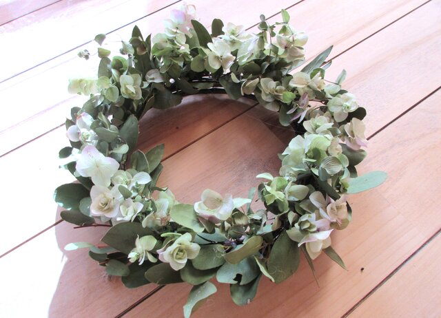 オレガノのリース | iichi 日々の暮らしを心地よくするハンドメイドやアンティークのマーケットプレイス