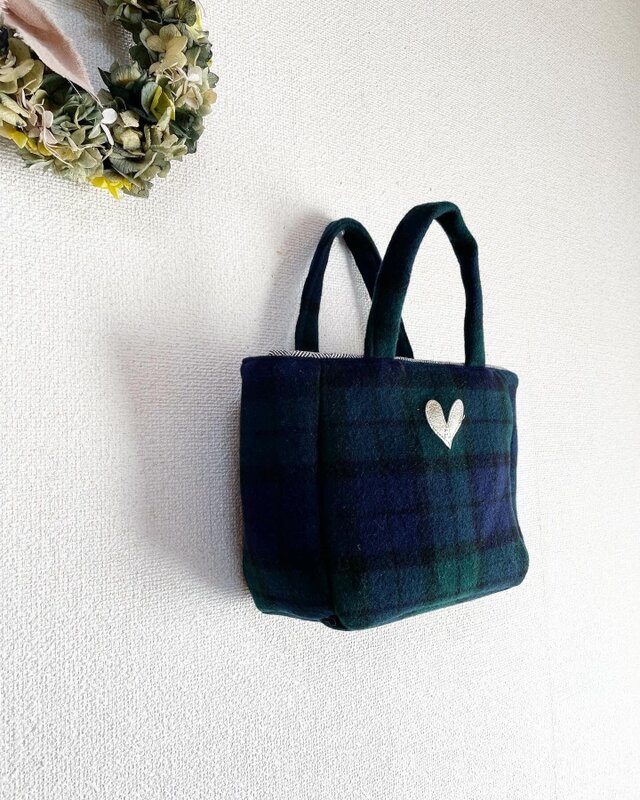 Odekake to-to ブラックウォッチ×ヘリンボーン Sサイズ | iichi 日々の暮らしを心地よくするハンドメイドやアンティークのマーケットプレイス