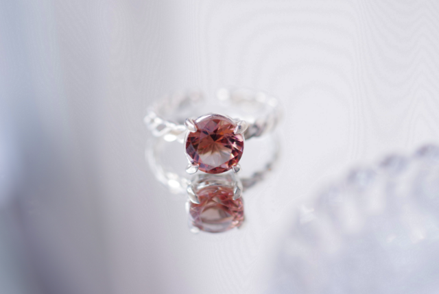 新作 ☆レア☆『ズルタナイト』の世界でひとつの天然石リングsilver925 | iichi 日々の暮らしを心地よくするハンドメイドやアンティークのマーケットプレイス