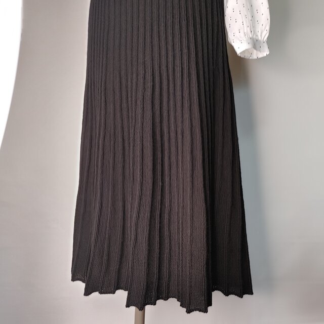 50％OFF 黒のみ5着限定【受注製作】ブルガリアスカート フレア－スカート マーメイドスカート | iichi 日々の暮らしを心地よくする ...