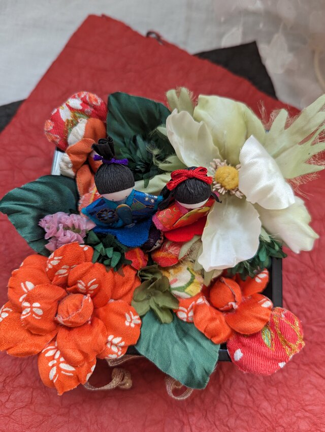 ひな飾り〈黒box〉S3 | iichi 日々の暮らしを心地よくするハンドメイドやアンティークのマーケットプレイス