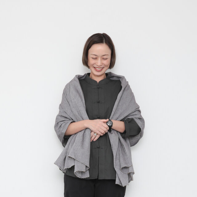 tubutubu stole / gray | iichi 日々の暮らしを心地よくするハンドメイドやアンティークのマーケットプレイス