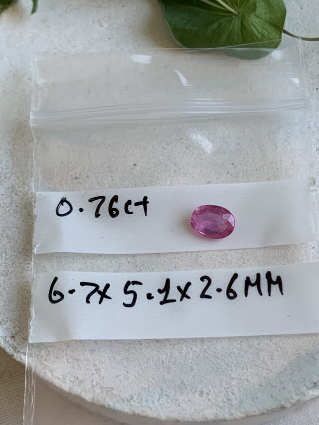 7月誕生石0.76ctルビー | iichi 日々の暮らしを心地よくするハンドメイドやアンティークのマーケットプレイス