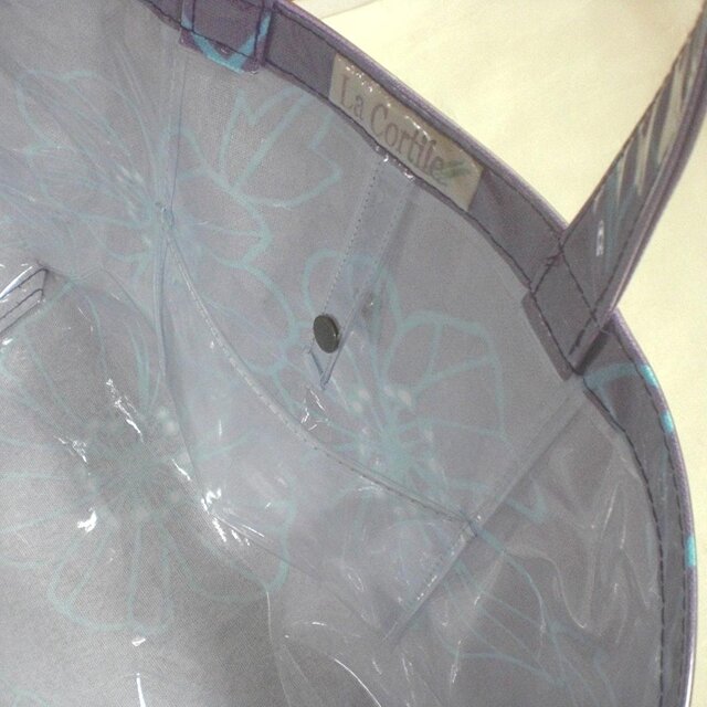 BagビニールA4／同系色 | iichi 日々の暮らしを心地よくするハンドメイドやアンティークのマーケットプレイス