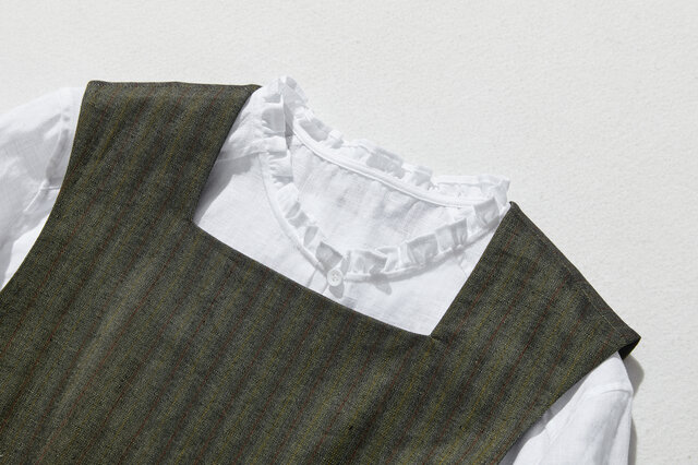 「着回し上手」お洒落なノースリーブワンピース ヘリンボーン織り生地 コットンリネン 24A02-3 | iichi 日々の暮らしを心地よくするハンドメイドやアンティークのマーケットプレイス