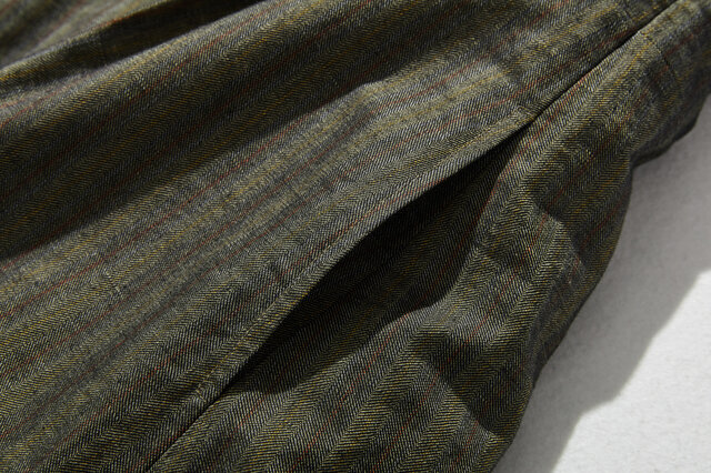 「着回し上手」お洒落なノースリーブワンピース ヘリンボーン織り生地 コットンリネン 24A02-3 | iichi 日々の暮らしを心地よくするハンドメイドやアンティークのマーケットプレイス