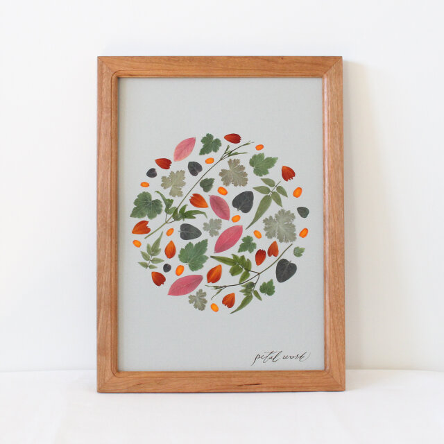 Pressed flower フレーム〜押し花アート〜A4 Cherry | iichi 日々の暮らしを心地よくするハンドメイドやアンティークのマーケットプレイス