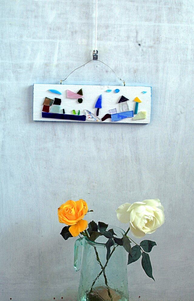 ガラスのコラージュ絵その2 | iichi 日々の暮らしを心地よくするハンドメイドやアンティークのマーケットプレイス