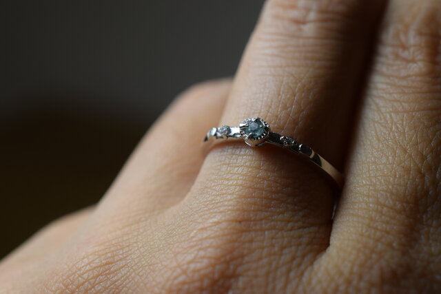 SR3-156 勿忘草色 天然 トルマリン リング 指輪 フリーサイズ 金属アレルギー対応 青色 | iichi 日々の暮らしを心地よくするハンドメイドやアンティークのマーケットプレイス