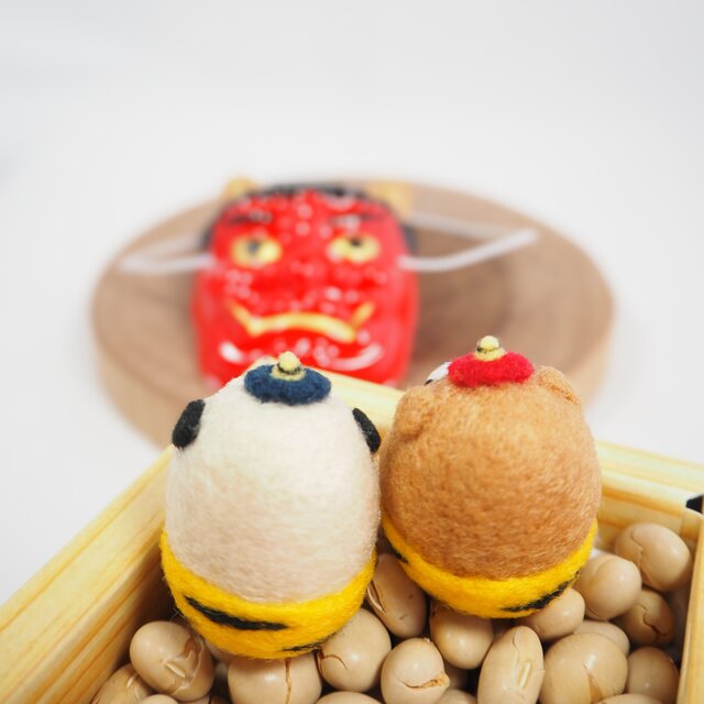 【受注製作】‐節分コスプレ‐鬼まゆパグの赤ちゃん(フォーン・黒) 羊毛フェルト | iichi 日々の暮らしを心地よくするハンドメイドやアンティークのマーケットプレイス