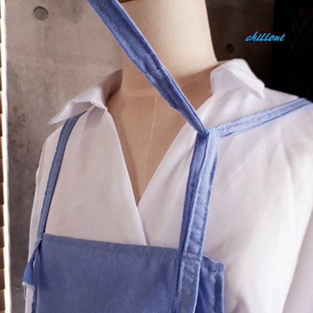 【背中がかわいい】エプロンドレス：ソーダ【0367】 | iichi 日々の暮らしを心地よくするハンドメイドやアンティークのマーケットプレイス
