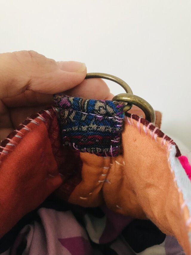 Bag 手縫いのバッグ 布製 本革持ち手 スローファッション ハンドメイド 1940 | iichi 日々の暮らしを心地よくするハンドメイドやアンティークのマーケットプレイス