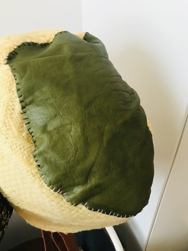 Bag 手縫いのバッグ 布製 本革持ち手 スローファッション ハンドメイド 1940 | iichi 日々の暮らしを心地よくするハンドメイドやアンティークのマーケットプレイス