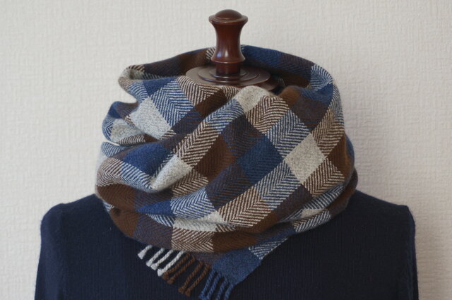 手織り カシミヤストール 【cs-hb-01】 | iichi 日々の暮らしを心地よくするハンドメイドやアンティークのマーケットプレイス