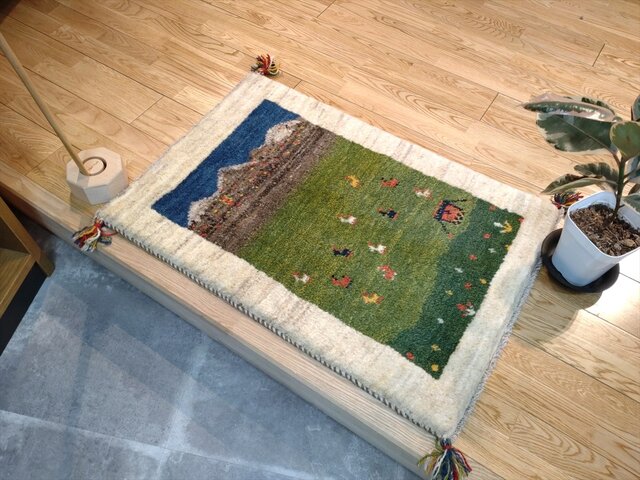 新規入荷】ペルシャ ギャッベ 玄関マット 88×60cm 風景 テント 緑 | iichi 日々の暮らしを心地よくするハンドメイドやアンティークのマーケットプレイス