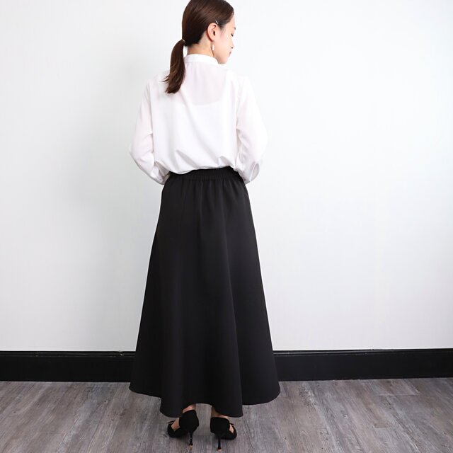 【フォーマルセットアップ】ノーカラージャケット&フレアスカート ブラック | iichi 日々の暮らしを心地よくするハンドメイドやアンティークのマーケットプレイス