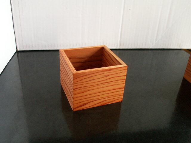 屋久杉、将棋 駒箱、小箱、小物入れ、茶碗箱 K253 | iichi 日々の暮らしを心地よくするハンドメイドやアンティークのマーケットプレイス