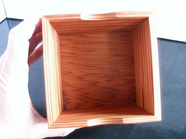 屋久杉、将棋 駒箱、小箱、小物入れ、茶碗箱 K253 | iichi 日々の暮らしを心地よくするハンドメイドやアンティークのマーケットプレイス