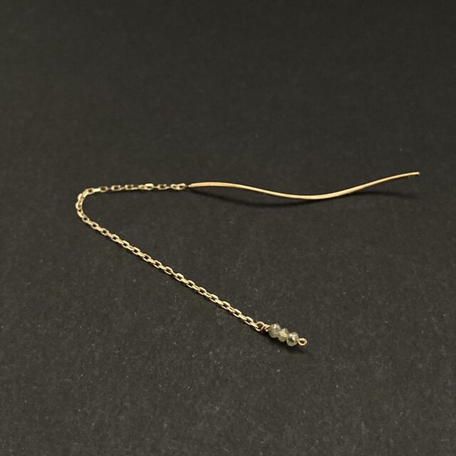 10k シルバーダイヤモンドのチェーンピアス | iichi 日々の暮らしを心地よくするハンドメイドやアンティークのマーケットプレイス