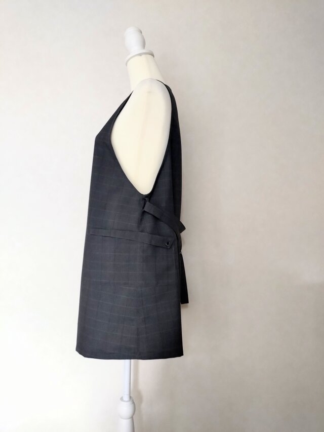 スラっと、サバっとのジャンスカエプロン。チェック。GSTch−212 | iichi 日々の暮らしを心地よくするハンドメイドやアンティークのマーケットプレイス