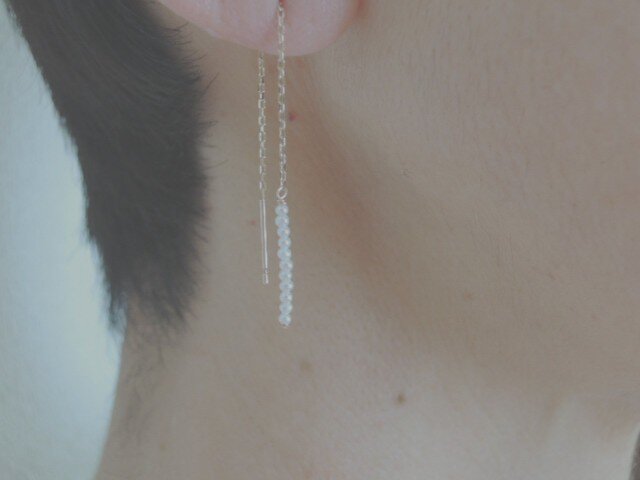 10k 極小パールのチェーンピアス | iichi 日々の暮らしを心地よくするハンドメイドやアンティークのマーケットプレイス