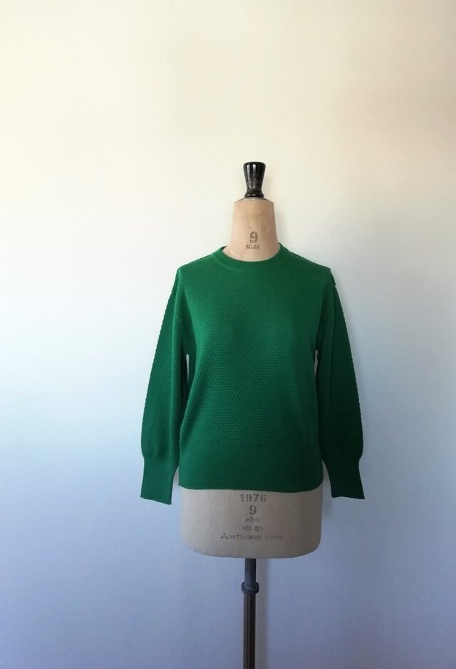 【2024SS新作】ポコポコ編みクルーネックプルオーバー（01089） グリーン | iichi 日々の暮らしを心地よくするハンドメイドやアンティークのマーケットプレイス