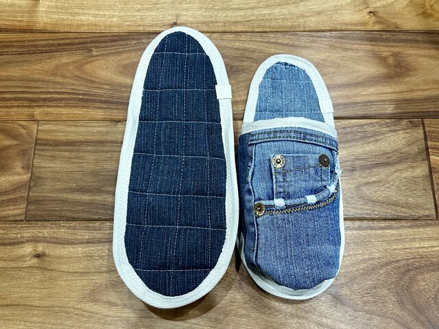 男性用★洗濯機丸洗いOK★スリッパ•室内履き★デニムリメイク ルームシューズ | iichi 日々の暮らしを心地よくするハンドメイドやアンティークのマーケットプレイス