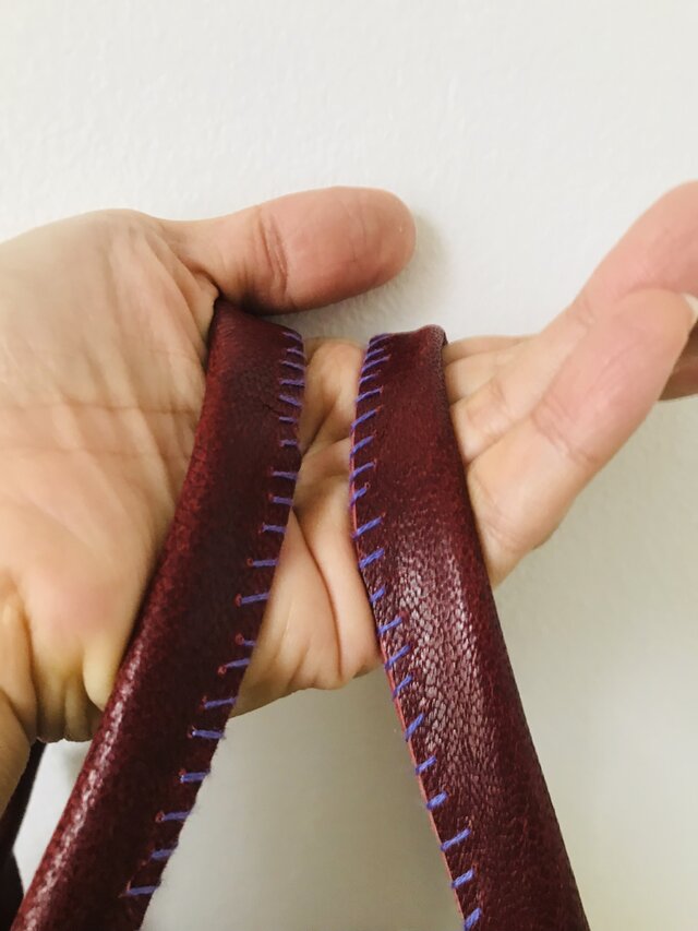 Bag 手縫いのバッグ 布製 本革持ち手 スローファッション ハンドメイド 1948 | iichi 日々の暮らしを心地よくするハンドメイドやアンティークのマーケットプレイス