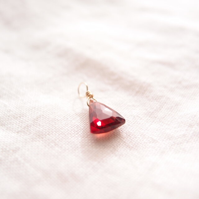 Necklace Charm Set【K14gf】Garnet × Spinel × Beerquartz | iichi 日々の暮らしを心地よくするハンドメイドやアンティークのマーケットプレイス