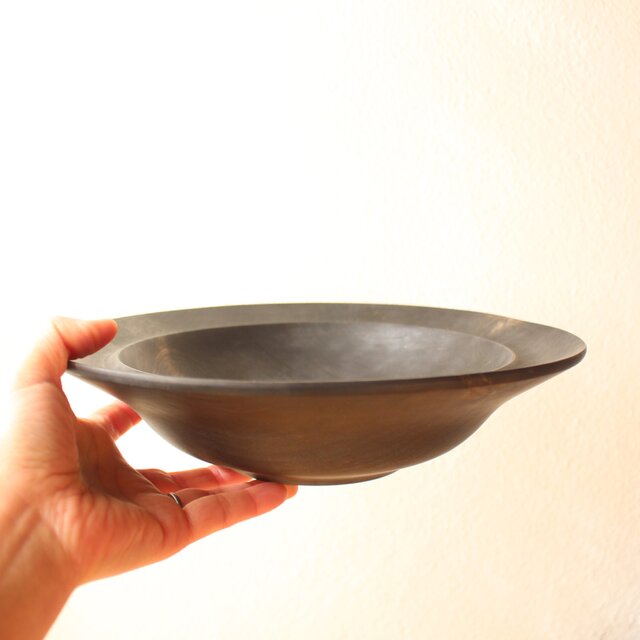 シラカバのリムボウル（黒）〈ガラスコーティング〉【1111】 | iichi 日々の暮らしを心地よくするハンドメイドやアンティークのマーケットプレイス