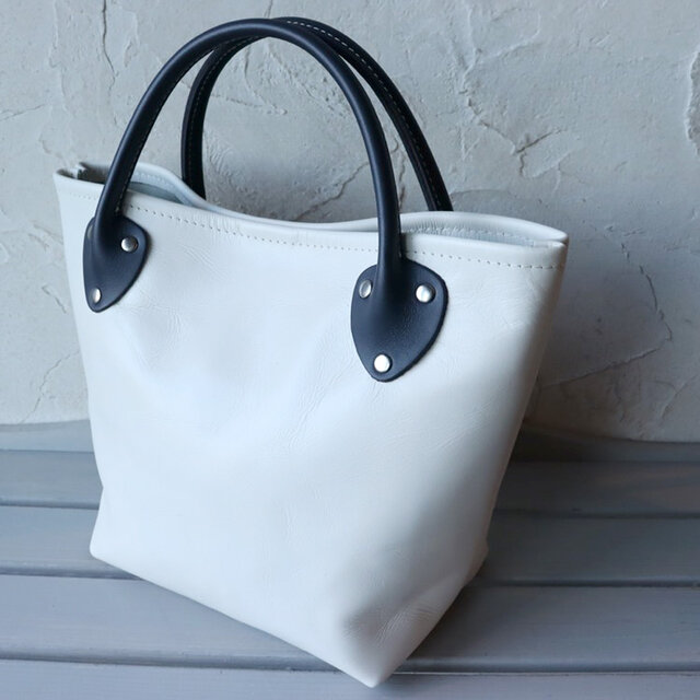 【期間限定】値下 男女兼用 ミニバッグ2 ビンテージ風 革 ハンドメイド1315 | iichi 日々の暮らしを心地よくするハンドメイドやアンティークのマーケットプレイス