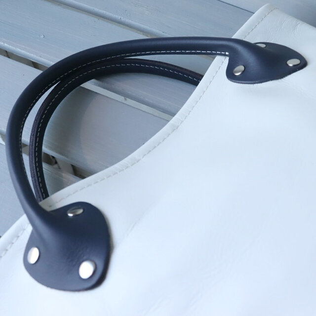 【期間限定】値下 男女兼用 ミニバッグ2 ビンテージ風 革 ハンドメイド1315 | iichi 日々の暮らしを心地よくするハンドメイドやアンティークのマーケットプレイス